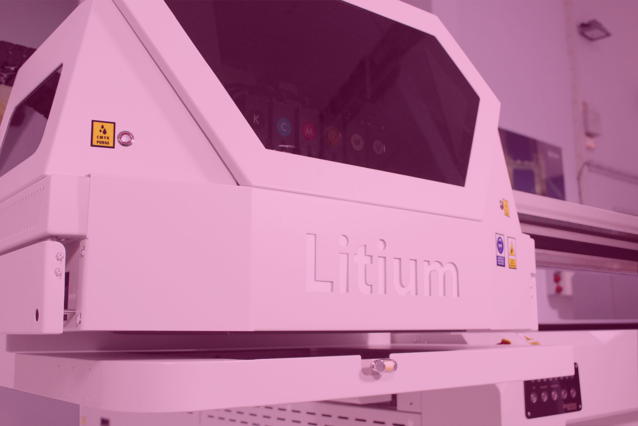 Imprimo Litium 250 UV LED: Precisión y Calidad en Gran Formato - Imprimo